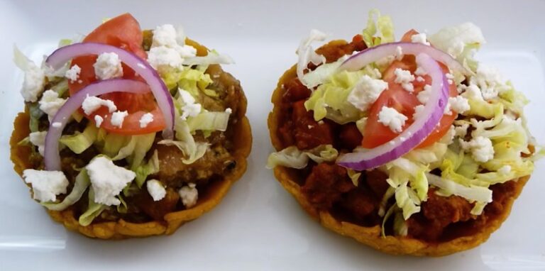 Sopes, el delicioso antojito mexicano: origen e historia en México ...